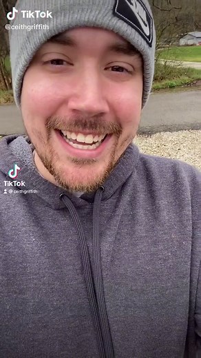 Effective Methods to Remove Tree Sap from Your Car