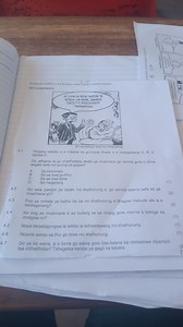 Sekaseka khathunu e e fa tlase, mme norago o arabe dipotso.SET... | Filo