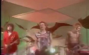 【The Clash】Complete Control(1977)