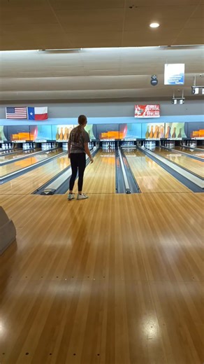 Averaged a 171 at league today. I'm almost to my 1 handed book average and improving daily. #UCANBOWL2 #bowlingreels #stormyouthbowling #bowlfearless #girlsbowltoo #stormevolution #bowling #2handedbowling #youthbowling #stormnation #bowlingreels #DV8Bowling #practicemakesperfect | Kelsee Copeland Youth Bowling Athlete