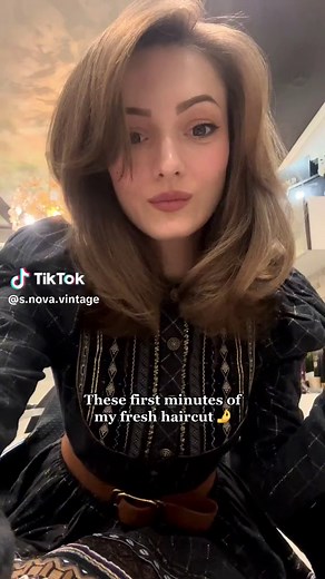 1950s Vintage Hairstyle with Lena Hoschek Dress