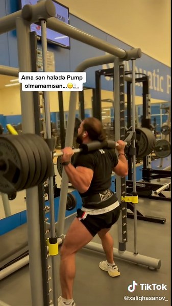 Proper Squat Technique with Smith Machine Exercises
