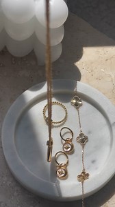 Get yourself a sweet little surprise this week! Treat yourself to some new trinkets to add a pop of fun to your outfits. Jewel Lane is just what you need, especially at DFO's prices. #ThoseInTheKnowDFO | DFO Uni Hill