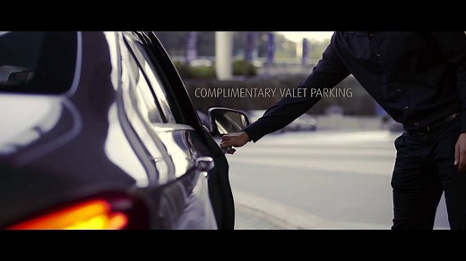 Introducing Hong Leong's new flagship Priority Banking Centre in Damansara City. Experience a new way of banking for discerning entrepreneurs. | Hong Leong Bank