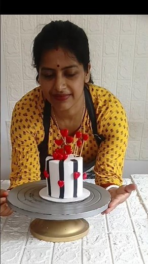 satisfying fondant cake decoration idea/Easy fondant cake decoration idea