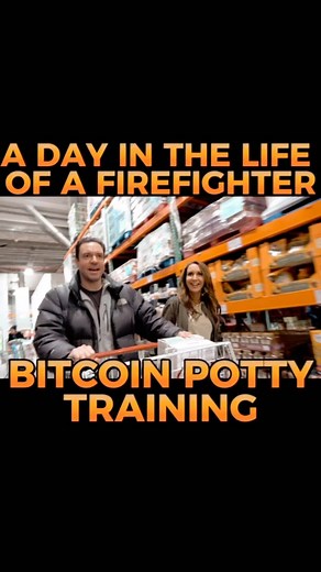 Part 2! My husband is trying to use Bitcoin incentives to potty train my daughter! It’s one of the dumbest ideas I’ve even heard really! He keeps trying to explain digital wallets to her and show her pics of Bitcoin! Midnight Theatre Live Show & Benefit on April 7 & 8! @midnight.theatre.nyc Follow @friendsoffirefighters 🎥 @thechicagopro - - - - - - - - - - #comedians #newyorkcomics #standup #jokes #funny #haha #womeninstandup #comedy #standupcomedy #lol #comedyreels #humor #standupcomedian #bad