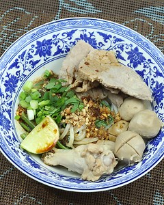 79K views · 1.8K reactions | Makan cooking Ep. 584 ก๋วยเตี๋ยวแห้ง...