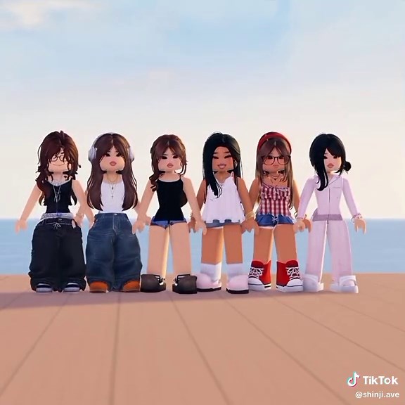 Explore Berry Avenue: Stylish Roblox Outfits for Girls