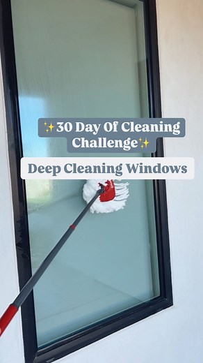 30 Days Of Cleaning Tips Challenge✨ Cleaning windows(exterior & interior) I’m not kidding when I say this method will leave your windows SHINNING and it’s SOOOOO easy!!!! I have literally tried everything/ paid so many professionals to come clean them and nothing gets them as clean as cleaning them like this!! How to clean exterior window 1: Fill mop bucket with hot water, 2 cups vinegar, & 2 tablespoons Blue Dawn Dish soap 2: use ocedar mop to scrub windows 3: rinse with hose 4: squeegee 5: if 