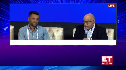 There's no work-life balance but only work-life integration for 'startup owners' - Listen in as InfoEdge's Sanjeev Bikhchandani chats with Zomato's Deepinder Goyal on making a company last! #StartupMahakumbh #zomatoindia #blinkit Zomato blinkit | ET NOW