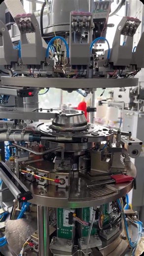 Hefei HD Machinery Co.,LTD on Instagram: "🎉🎉Nuestra máquina automática integrada para fabricar calcetines puede fabricar un par completo de calcetines de forma independiente.🌷😊 Si está interesado, contácteme en mi WhatsApp: +86 18019540558 Https://wa.me/8618019540558 Correo electrónico: lisa@hd-machine.com. 🎉🎉Our Automatic integrated socks machine can make a complete pair of socks independently.🌷😊 If you are interested in,please contact me at my WhatsApp:+86 18019540558 Https://wa.me/861