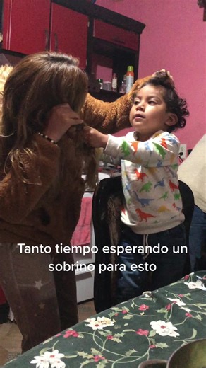 Peleas divertidas entre tía y sobrino