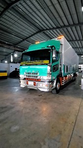 FUSO 10W WINGVAN 6M70 ENGINE ORIG MOLYE DOUBLE DIFF 💪 | Trucks For Sale - Subic