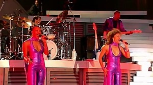 Johnny Hallyday - Allumer le feu (Live)