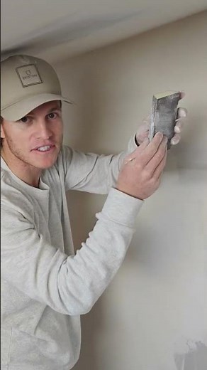 how to use a sanding sponge #construction #drywall #homeimprovement #remodel