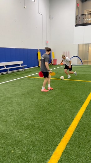 Scanning triggers the decision. Watch Jack Mize adapt & execute—regardless of the bounce. #rcperformancetraining | RC Performance Training