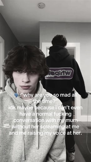 like bro i ask a simple question and she raises her voice and yells at me to ”fuck off” and then i end up raising my voice back at her, and it just ends up me crying myself to sleep AGAIN. this happens all the time i’m fucking tired of this shit. #chrissturniolo #ithinkmymumhatesme #fyp #foryou #imsorryifimangry