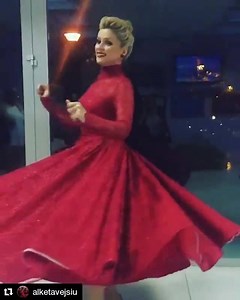 7.3K views · 532 reactions | ❤❤❤ @alketavejsiu Live ne Tv Klan! | Revista Class Media | Facebook