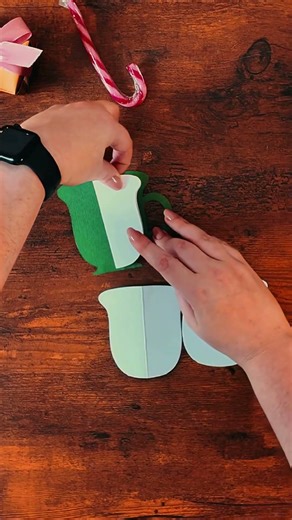 Slide and Lock Gatefold Card Tutorial | Christmas Card DIY