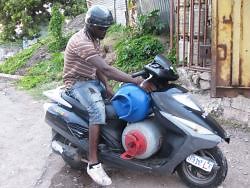 Two-cylinder delivery