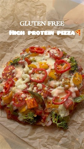 Gluten free high protein pizza using agaro personal blender🍕 #youtubeshorts #agaro #agarolifestyle