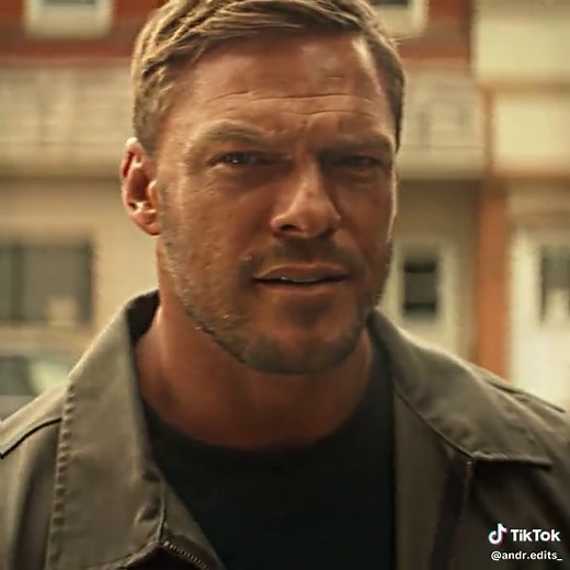 Jack Reacher: The Interrogation Scene Explained