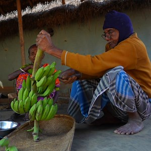 Raw banana chicken ball recipe | very tasty banana chicken ball curry | tribal village cooking | | Indian tribe food