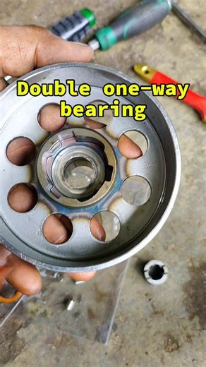How to Install a Double One-Way Bearing (Do It Right or Don’t Do It)🔧👇 #mechanictips #onewaybearing #mechanic #motorcyclemechanic | Kusnadi Adi