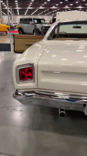 Really Digging this 69 Road Runner!🔥 Video 🎥 @backyard_classics #69RoadRunner #ClassicPlymouth #PlymouthMakesIt #PlymouthRoadRunner #MoParOrNoCar #MoParLegends | Mopar.legends