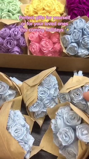 Pastel Blue Mini Paper Flower Bouquet Tutorials