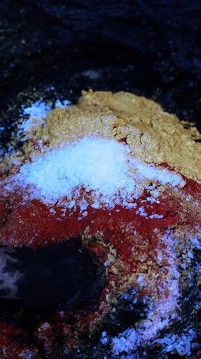 The Ancient Art of Hui Ink Making — A Craft That Refuses to Fade #AcrossAsia #AncientCraft #TraditionalArt #ChineseHeritage #SatisfyingProcess | Across Asia