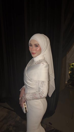 Elegant Hijab Styling for a Magical Night Out