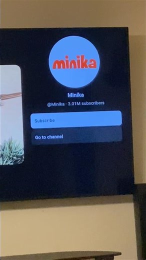 Subscribe To ‪@Minika‬!