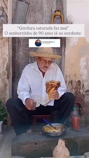 Dr. Marlon Batista | Médico Nutrólogo on Instagram: "🚨 “Gordura saturada faz mal!” Mas o senhorzinho do interior, com 90 anos, comendo gordura e carne desde sempre, segue firme e saudável. O problema nunca foi a gordura natural dos alimentos. O problema foi quando trocaram banha por óleo vegetal, carne por ultraprocessado e comida de verdade por pacote. 📖 Estudos recentes (como o publicado no American Journal of Clinical Nutrition, DOI: 10.3945/ajcn.2020.033860) mostram que não há associação e