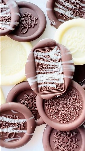 Want to try Chocolate Seals!? Come learn at Holiday Script & Seal Workshop Week! See comments 👇🏼