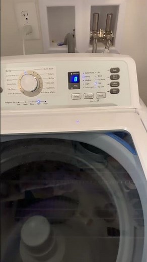 Insignia washer E4 error code means