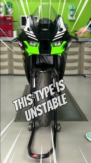 🚀 How to Properly Use a Front Motorcycle Stand 🔧 #motorcyclelife #bikelife #motorcycles