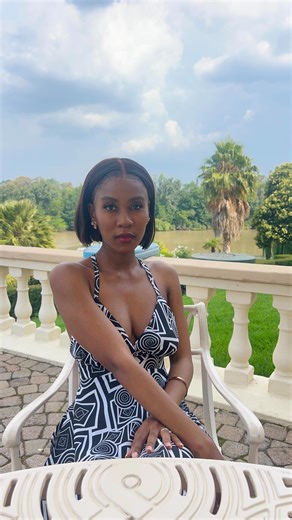 Thato Immaculate on Instagram: "I love Decembeeeeerrrr and MATERNITY LEAVE ! ❤️😂💃🏾🫰( YouTube VLOG is going to be a maaazaaaa see you on Monday at 9am )"