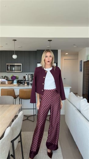 28K views · 316 reactions | Julia McGuire giving us *all* the fall outfit envy. #ThisIsAnn Shop her looks during The Friends Of Ann Event: https://cur.lt/ttlcqxphc | Ann Taylor | Facebook