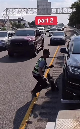 #truck #foryoupage #towtruck #idiot #jet2holidays