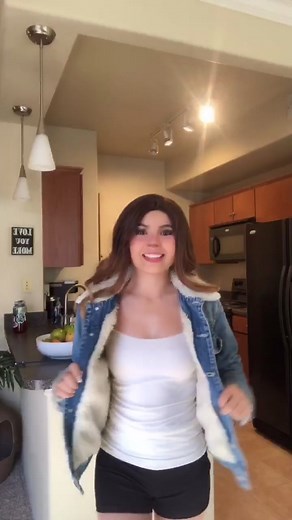 Transforming into Sandy Cheeks Cosplay