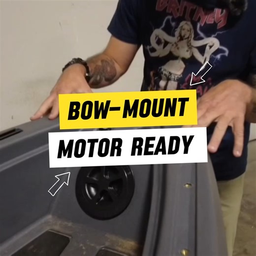 Here’s a quick look at the threaded inserts built into the FluxJet for a future bow-mount trolling motor plate. The plate design is underway and will work with the front lid and the track system while keeping clean access to the front compartment. If you want a full walkthrough of FluxJet features, mounting points, seat upgrades, electrical compatibility, and durability testing, the full breakdown video is now on our YouTube channel. 👉 Watch the full feature breakdown on YouTube. | FluxJet Kaya