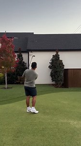 709K views · 3.5K reactions | Si Woo Kim makes an insane trick shot on just the third try! 勞 (: IG/ siwookim_official) | Golf Digest | Facebook