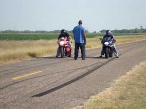 GSXR 750 VS GSXR 1000