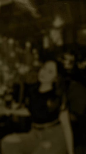 cocok di jadikan teampleat capcut gak ges? 😁#laguviral #lewatberanda #fypppp #lewatberanda #importainmentofficial