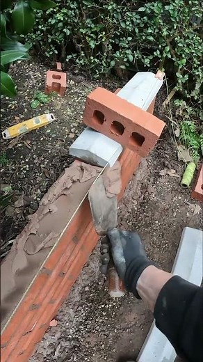 Bricklaying | how to lay a coping stone