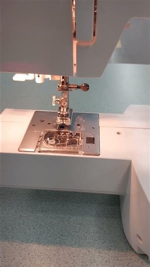 Auction #3954735 - Sewing Machine, Pfaff