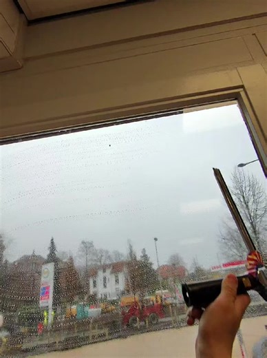 The Ultimate Window Cleaning Techniques for a Stunning Shine