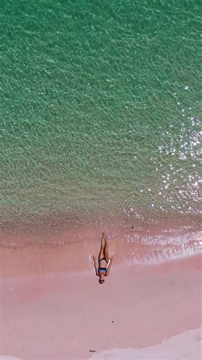 Komodo National Park is just the beginning 👀🐉 If you’re heading to Labuan Bajo, Indonesia, these are the 10 BEST things to do near the Komodo Islands you cannot skip👇 1️⃣ See Komodo dragons in their natural habitat (bucket list moment 🐲) 2️⃣ Hike Padar Island for one of Indonesia’s most iconic viewpoints 3️⃣ Snorkel or dive at Pink Beach — yes, the sand is actually pink 4️⃣ Swim with manta rays at Manta Point 🐠 5️⃣ Island hop by boat through Komodo National Park 6️⃣ Sunset at Kalong Island 