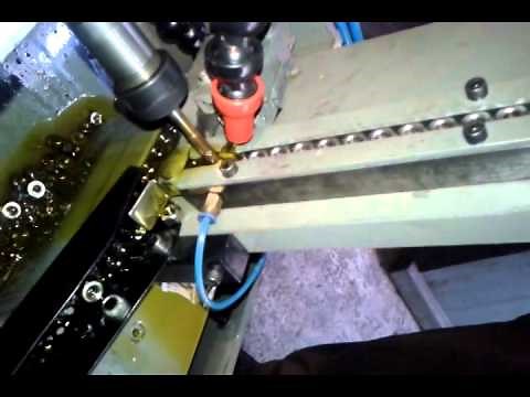 Pitch Controlled Semi Automatic Tapping Machine for Stainless Steel Nut (M8)